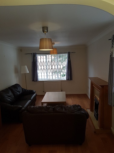 2 Bed 2 Bath House To Rent – Premier Lettings Solutions